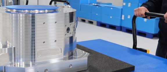 Large Component Machining - R E Thompson