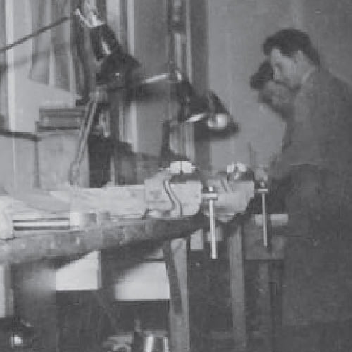 History of R E Thompson | CNC Machinists | Precision Engineer
